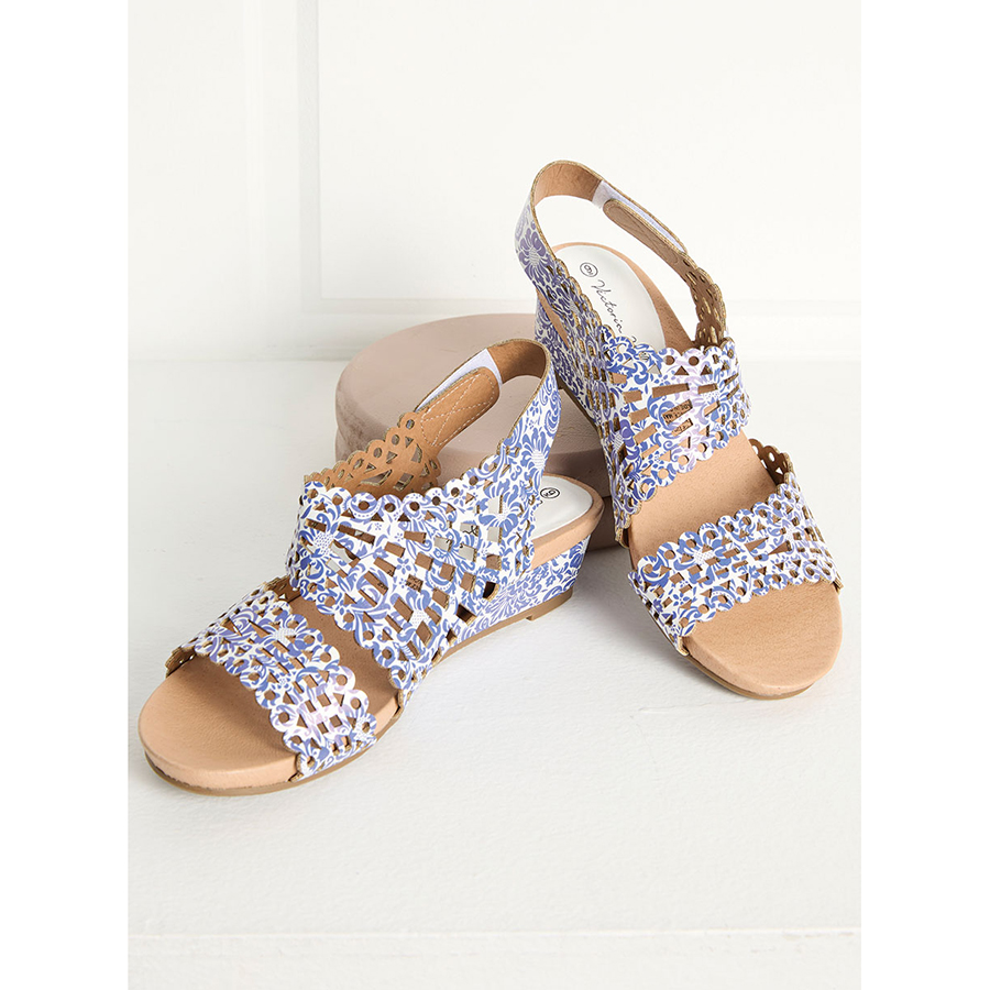 Kelly Cutout Wedge - Innovations