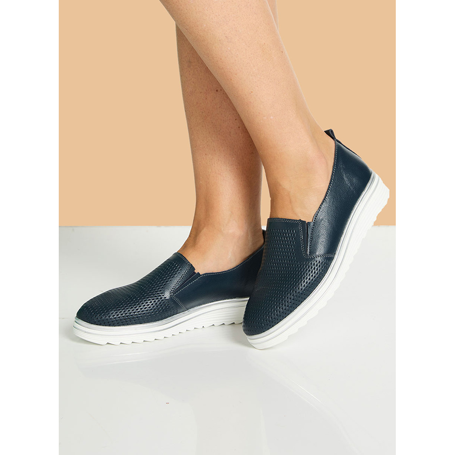 Everly Embossed Shoe - Innovations